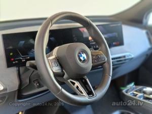 Zils BMW iX 2025 Tallina, ar dzinēja tilpumu 0.00 L un nobraukumu 5 tūkst. km par 76900 €, foto 6 vietnē AUTOMOTO.COM.LV