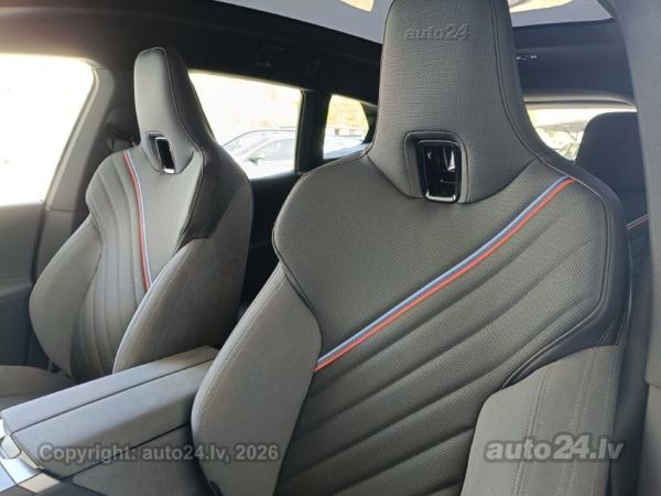 Zils BMW iX 2025 Tallina, ar dzinēja tilpumu 0.00 L un nobraukumu 5 tūkst. km par 76900 €, foto 9 vietnē AUTOMOTO.COM.LV