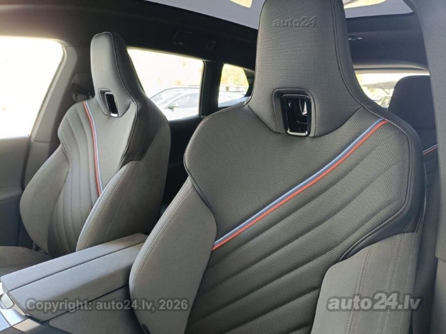 Zils BMW iX 2025 Tallina, ar dzinēja tilpumu 0.00 L un nobraukumu 5 tūkst. km par 76900 €, foto 10 vietnē AUTOMOTO.COM.LV