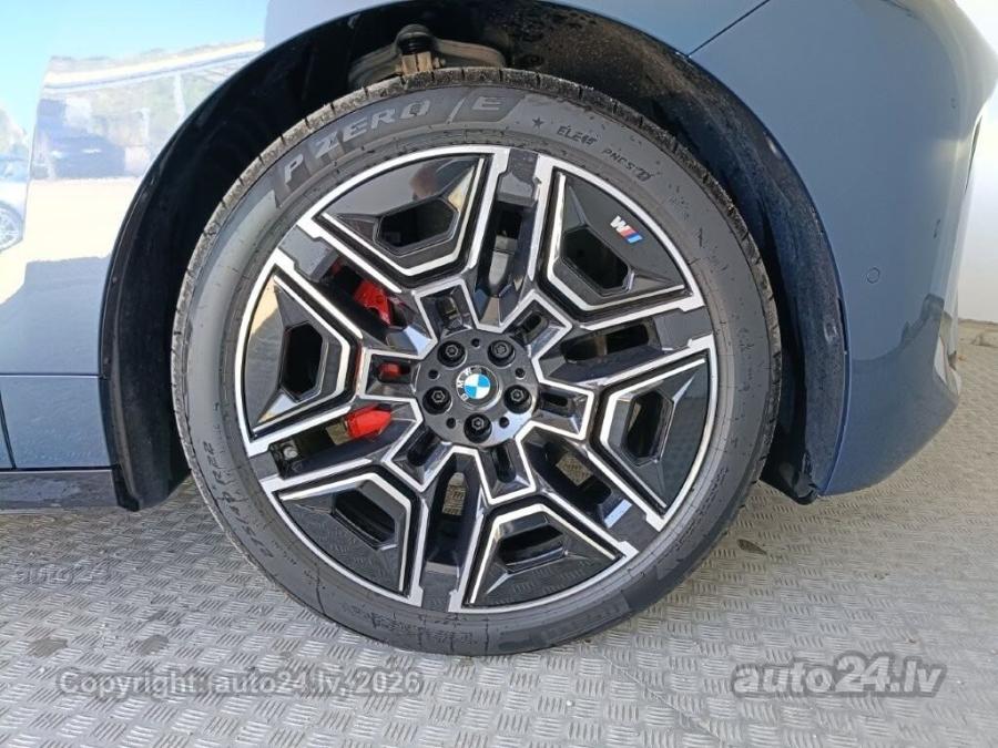 Zils BMW iX 2025 Tallina, ar dzinēja tilpumu 0.00 L un nobraukumu 5 tūkst. km par 76900 €, foto 12 vietnē AUTOMOTO.COM.LV