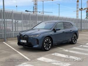 Zils BMW iX 2025 Tallina, ar dzinēja tilpumu 0.00 L un nobraukumu 36 tūkst. km par 67900 €, foto 3 vietnē AUTOMOTO.COM.LV