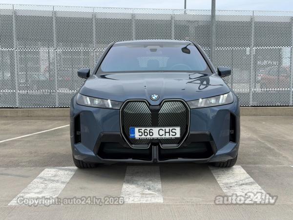 Zils BMW iX 2025 Tallina, ar dzinēja tilpumu 0.00 L un nobraukumu 36 tūkst. km par 67900 €, foto 5 vietnē AUTOMOTO.COM.LV