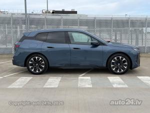 Zils BMW iX 2025 Tallina, ar dzinēja tilpumu 0.00 L un nobraukumu 36 tūkst. km par 67900 €, foto 8 vietnē AUTOMOTO.COM.LV