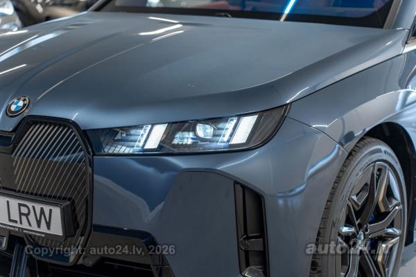 Blue BMW iX 2026 in Tallinn, with an engine capacity of 0.00 L and mileage of 7 thousand km for 95782 €, photo 6 on AUTOMOTO.COM.LV