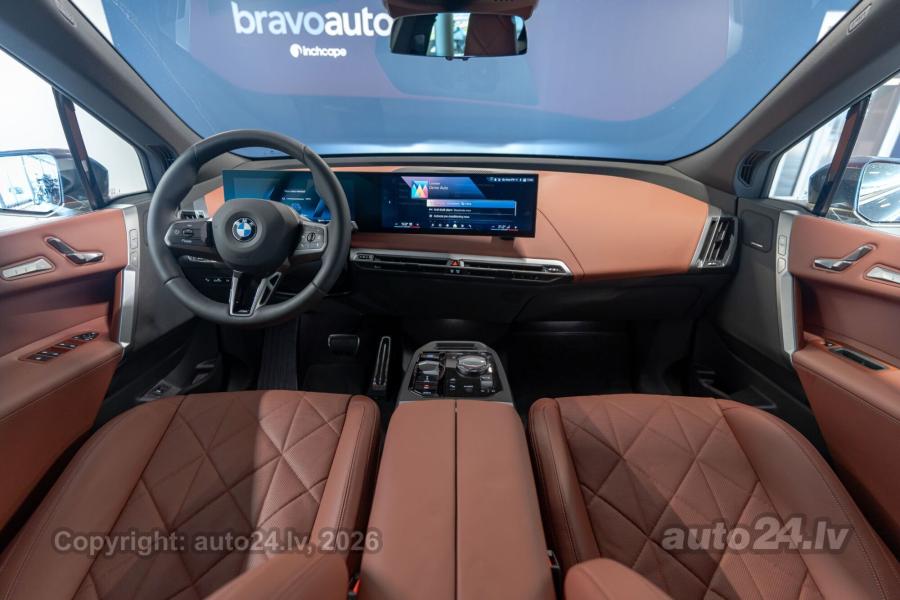 Blue BMW iX 2026 in Tallinn, with an engine capacity of 0.00 L and mileage of 7 thousand km for 95782 €, photo 22 on AUTOMOTO.COM.LV
