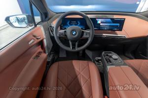Blue BMW iX 2026 in Tallinn, with an engine capacity of 0.00 L and mileage of 7 thousand km for 95782 €, photo 23 on AUTOMOTO.COM.LV