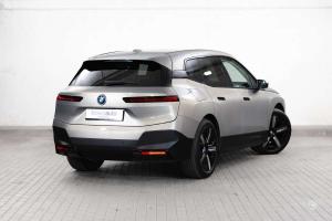 BMW iX 2024 in Vilnius, with an engine capacity of 0.00 L and mileage of 51 thousand km for 75955 €, photo 7 on AUTOMOTO.COM.LV