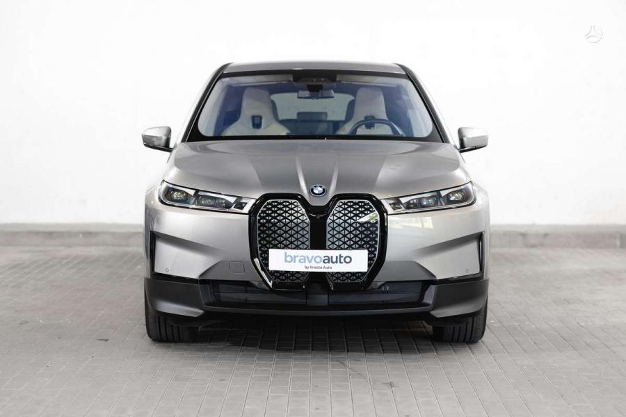 BMW iX 2024 in Vilnius, with an engine capacity of 0.00 L and mileage of 59 thousand km for 59950 €, photo 3 on AUTOMOTO.COM.LV