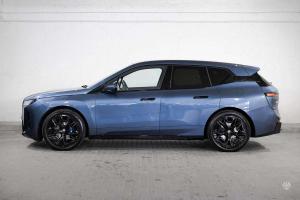 BMW iX 2025 in Vilnius, with an engine capacity of 0.00 L and mileage of 37 thousand km for 81991 €, photo 6 on AUTOMOTO.COM.LV