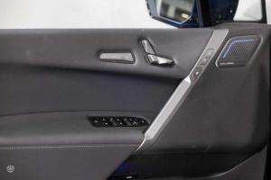 BMW iX 2025 in Vilnius, with an engine capacity of 0.00 L and mileage of 37 thousand km for 81991 €, photo 18 on AUTOMOTO.COM.LV