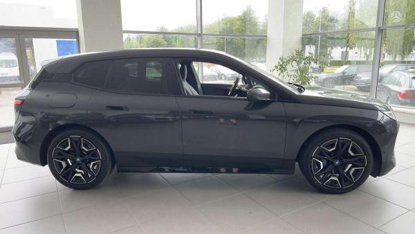Grey BMW iX 2021 in Marijampole, with an engine capacity of 0.00 L and mileage of 189 thousand km for 38999 €, photo 8 on AUTOMOTO.COM.LV