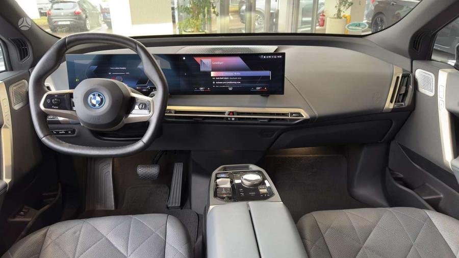 Pelēks BMW iX 2021 Marijampole, ar dzinēja tilpumu 0.00 L un nobraukumu 189 tūkst. km par 38999 €, foto 12 vietnē AUTOMOTO.COM.LV