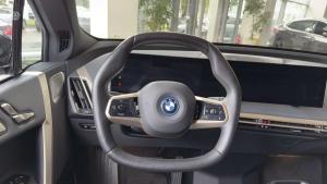 Pelēks BMW iX 2021 Marijampole, ar dzinēja tilpumu 0.00 L un nobraukumu 189 tūkst. km par 38999 €, foto 13 vietnē AUTOMOTO.COM.LV