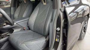 Pelēks BMW iX 2021 Marijampole, ar dzinēja tilpumu 0.00 L un nobraukumu 189 tūkst. km par 38999 €, foto 15 vietnē AUTOMOTO.COM.LV