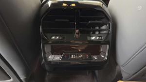 Pelēks BMW iX 2021 Marijampole, ar dzinēja tilpumu 0.00 L un nobraukumu 189 tūkst. km par 38999 €, foto 25 vietnē AUTOMOTO.COM.LV