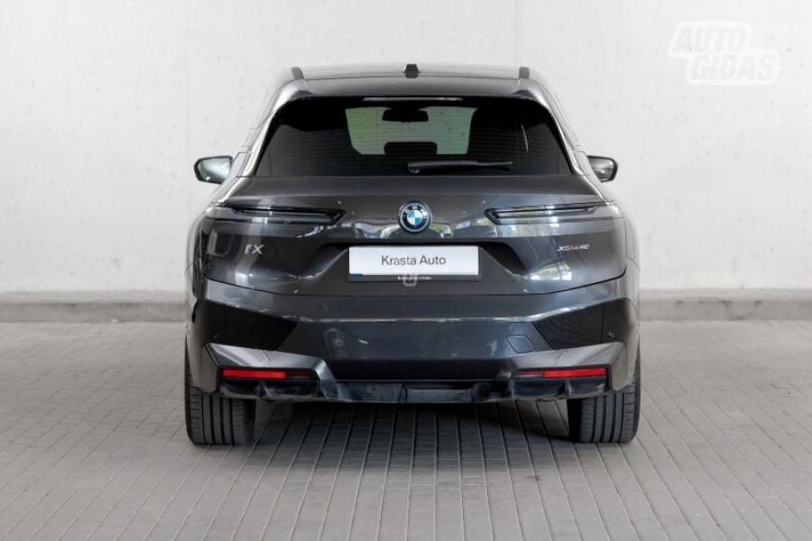 Pelēks BMW iX 2022 Viļņa, ar dzinēja tilpumu 0.00 L un nobraukumu 68 tūkst. km par 51000 €, foto 8 vietnē AUTOMOTO.COM.LV