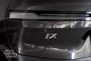 Pelēks BMW iX 2022 Viļņa, ar dzinēja tilpumu 0.00 L un nobraukumu 68 tūkst. km par 51000 €, foto 10 vietnē AUTOMOTO.COM.LV