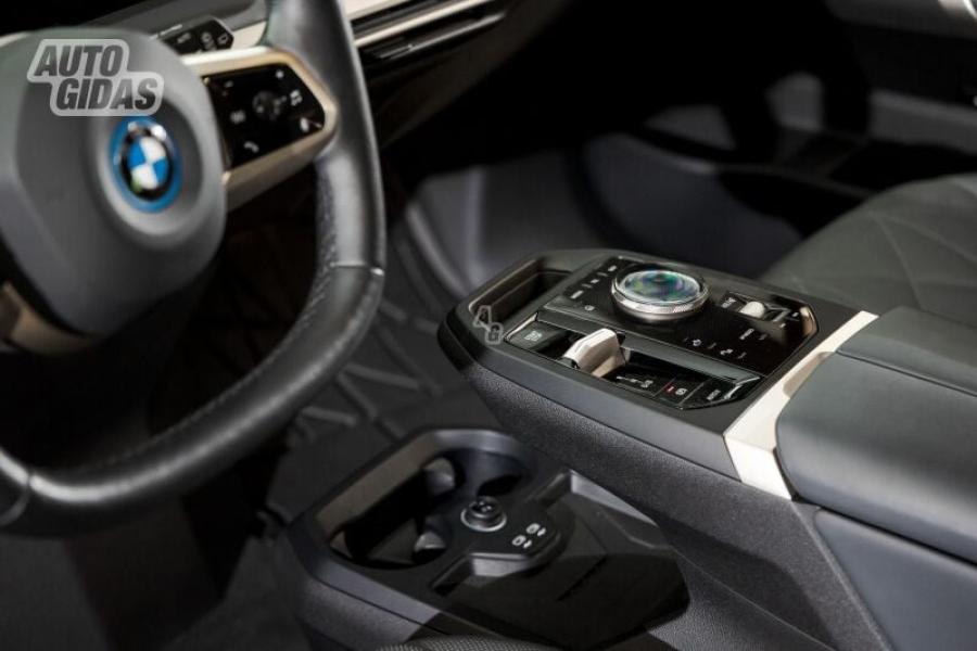 Pelēks BMW iX 2022 Viļņa, ar dzinēja tilpumu 0.00 L un nobraukumu 68 tūkst. km par 51000 €, foto 12 vietnē AUTOMOTO.COM.LV