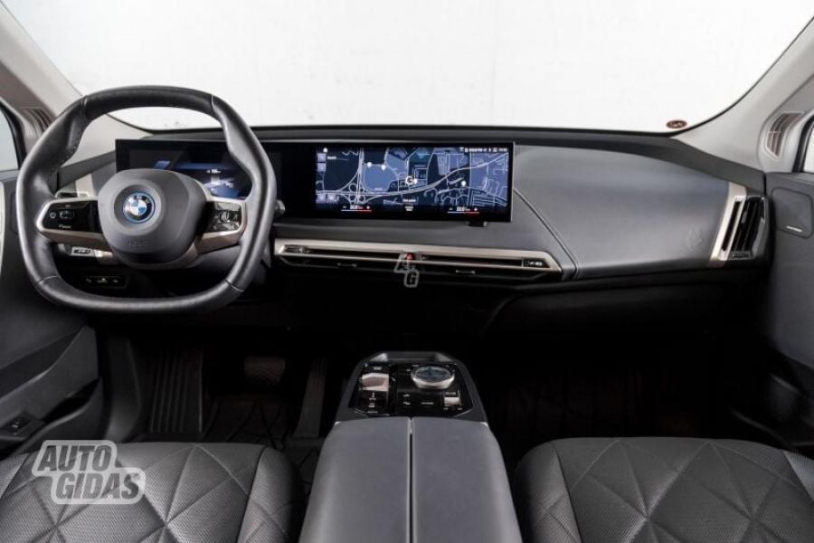 Pelēks BMW iX 2022 Viļņa, ar dzinēja tilpumu 0.00 L un nobraukumu 68 tūkst. km par 51000 €, foto 15 vietnē AUTOMOTO.COM.LV
