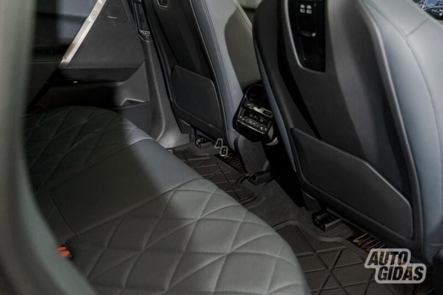 Pelēks BMW iX 2022 Viļņa, ar dzinēja tilpumu 0.00 L un nobraukumu 68 tūkst. km par 51000 €, foto 21 vietnē AUTOMOTO.COM.LV