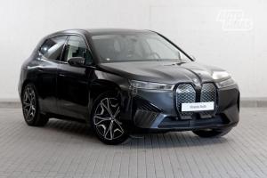 Pelēks BMW iX 2022 Viļņa, ar dzinēja tilpumu 0.00 L un nobraukumu 68 tūkst. km par 51000 €, foto 4 vietnē AUTOMOTO.COM.LV