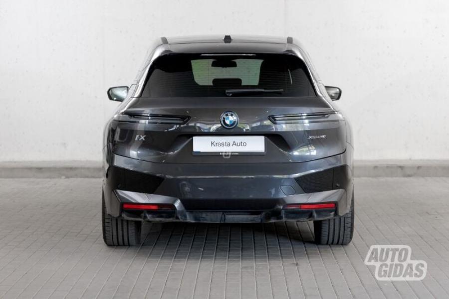 Pelēks BMW iX 2022 Viļņa, ar dzinēja tilpumu 0.00 L un nobraukumu 68 tūkst. km par 51000 €, foto 8 vietnē AUTOMOTO.COM.LV
