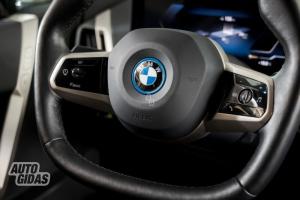 Pelēks BMW iX 2022 Viļņa, ar dzinēja tilpumu 0.00 L un nobraukumu 68 tūkst. km par 51000 €, foto 16 vietnē AUTOMOTO.COM.LV