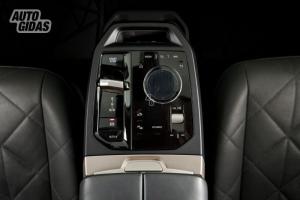 Pelēks BMW iX 2022 Viļņa, ar dzinēja tilpumu 0.00 L un nobraukumu 68 tūkst. km par 51000 €, foto 17 vietnē AUTOMOTO.COM.LV