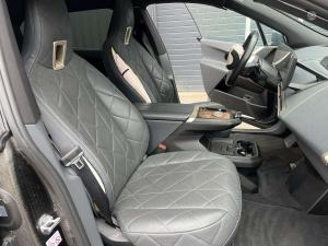 Pelēks BMW iX 2023 Alīta, ar dzinēja tilpumu 0.00 L un nobraukumu 70 tūkst. km par 27400 €, foto 20 vietnē AUTOMOTO.COM.LV