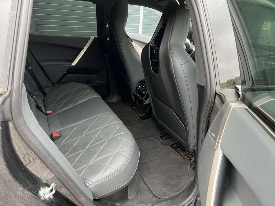Pelēks BMW iX 2023 Alīta, ar dzinēja tilpumu 0.00 L un nobraukumu 70 tūkst. km par 27400 €, foto 22 vietnē AUTOMOTO.COM.LV