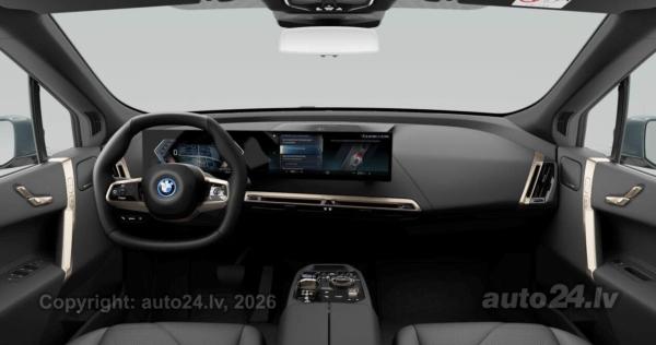 Grey BMW iX 2023 in Tallinn, with an engine capacity of 0.00 L and mileage of 22 thousand km for 51900 €, photo 6 on AUTOMOTO.COM.LV