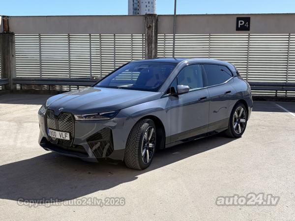 Grey BMW iX 2021 in Tallinn, with an engine capacity of 0.00 L and mileage of 59 thousand km for 51990 €, photo 1 on AUTOMOTO.COM.LV