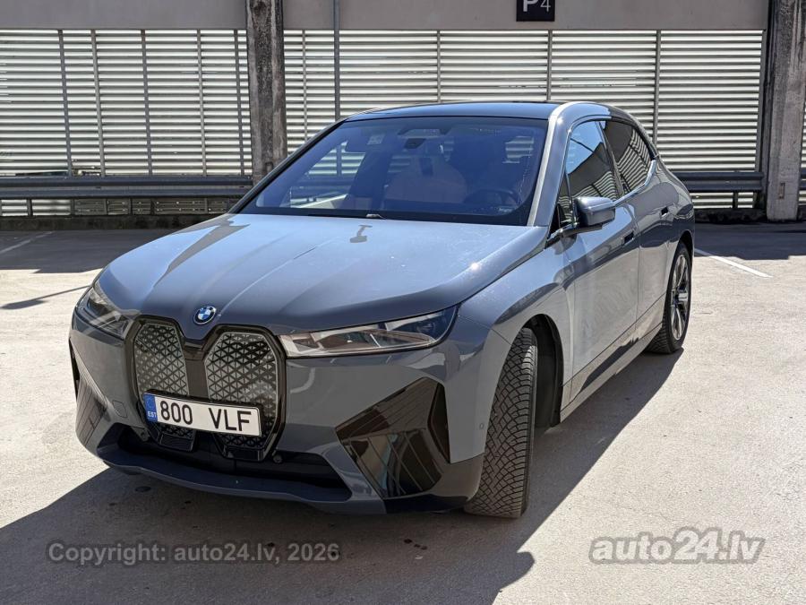 Grey BMW iX 2021 in Tallinn, with an engine capacity of 0.00 L and mileage of 59 thousand km for 51990 €, photo 12 on AUTOMOTO.COM.LV