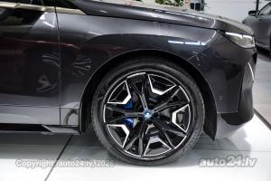 Pelēks BMW iX 2022 Tallina, ar dzinēja tilpumu 0.00 L un nobraukumu 63 tūkst. km par 43900 €, foto 5 vietnē AUTOMOTO.COM.LV