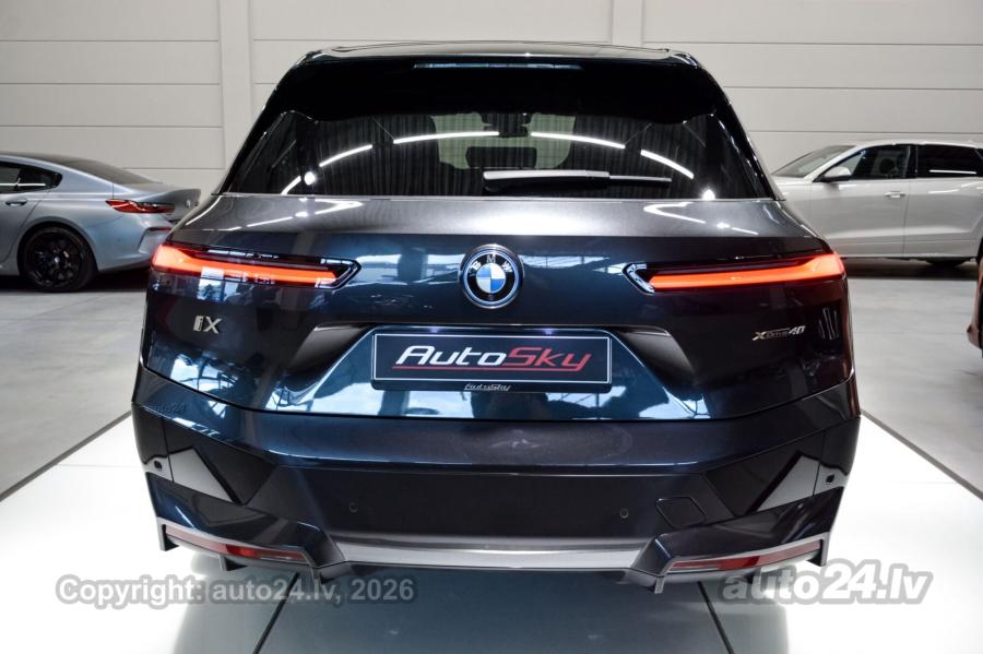Pelēks BMW iX 2022 Tallina, ar dzinēja tilpumu 0.00 L un nobraukumu 63 tūkst. km par 43900 €, foto 7 vietnē AUTOMOTO.COM.LV