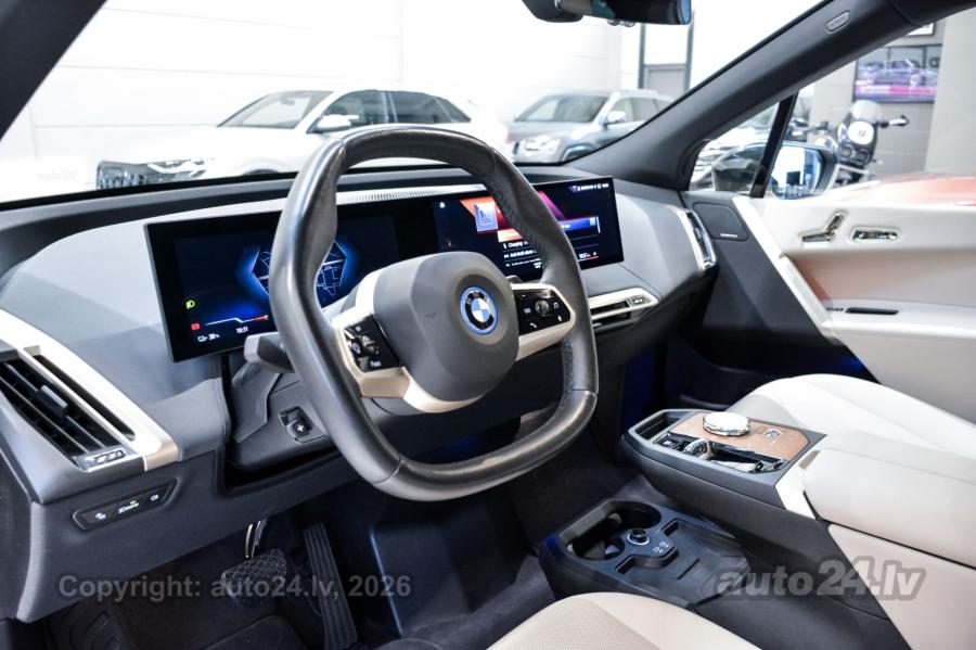 Pelēks BMW iX 2022 Tallina, ar dzinēja tilpumu 0.00 L un nobraukumu 63 tūkst. km par 43900 €, foto 9 vietnē AUTOMOTO.COM.LV
