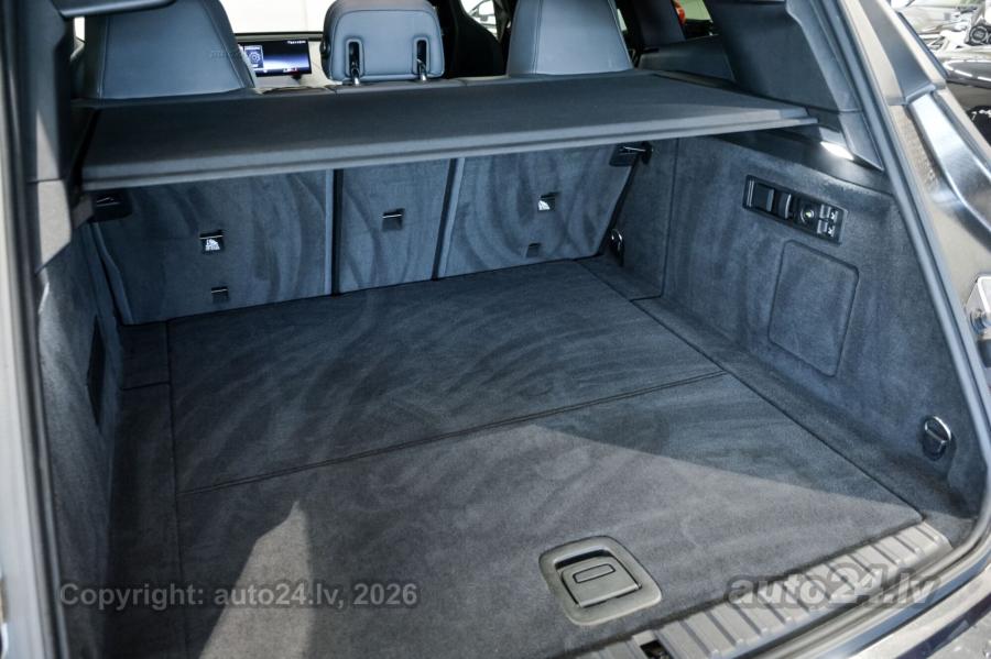 Grey BMW iX 2022 in Tallinn, with an engine capacity of 0.00 L and mileage of 81 thousand km for 46900 €, photo 13 on AUTOMOTO.COM.LV