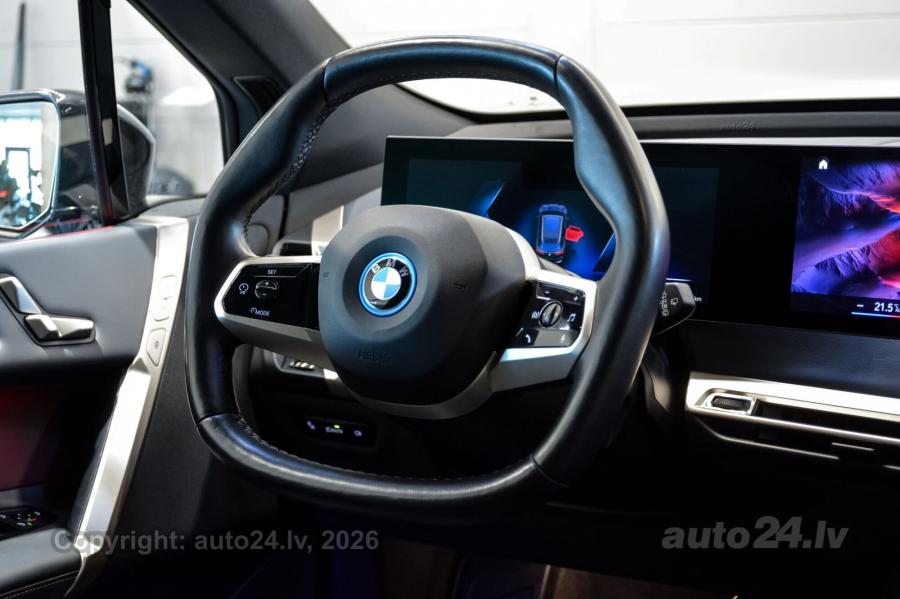 Grey BMW iX 2022 in Tallinn, with an engine capacity of 0.00 L and mileage of 81 thousand km for 46900 €, photo 15 on AUTOMOTO.COM.LV