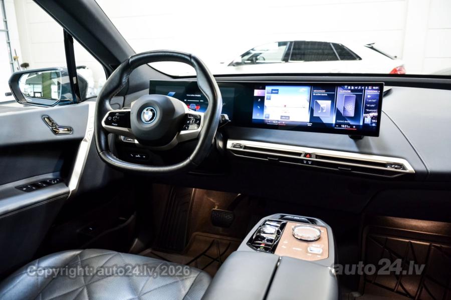 Серый БМВ iX 2022 в Таллин, объемом двигателя 0.00 л и пробегом 46 тыс. км за 45500 €, фото 15 на AUTOMOTO.COM.LV