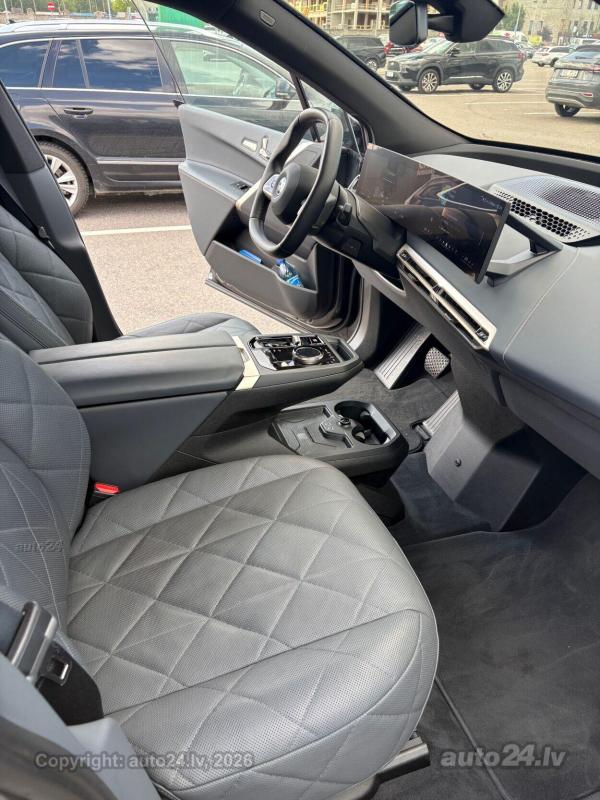 Pelēks BMW iX 2023 Tallina, ar dzinēja tilpumu 0.00 L un nobraukumu 52 tūkst. km par 53500 €, foto 9 vietnē AUTOMOTO.COM.LV