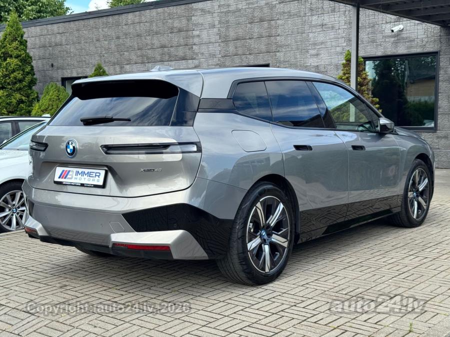 Pelēks BMW iX 2023 Tallina, ar dzinēja tilpumu 0.00 L un nobraukumu 35 tūkst. km par 51900 €, foto 5 vietnē AUTOMOTO.COM.LV