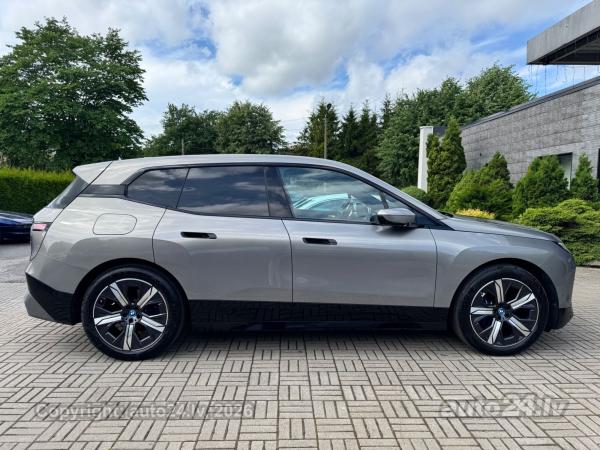 Grey BMW iX 2023 in Tallinn, with an engine capacity of 0.00 L and mileage of 35 thousand km for 51900 €, photo 7 on AUTOMOTO.COM.LV