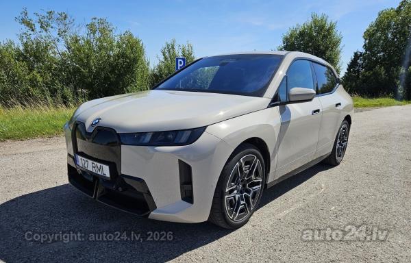 Grey BMW iX 2025 in Tallinn, with an engine capacity of 0.00 L and mileage of 14 thousand km for 77900 €, photo 1 on AUTOMOTO.COM.LV