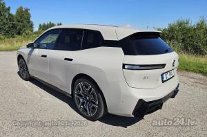 Серый БМВ iX 2025 в Таллин, объемом двигателя 0.00 л и пробегом 14 тыс. км за 77900 €, фото 5 на AUTOMOTO.COM.LV