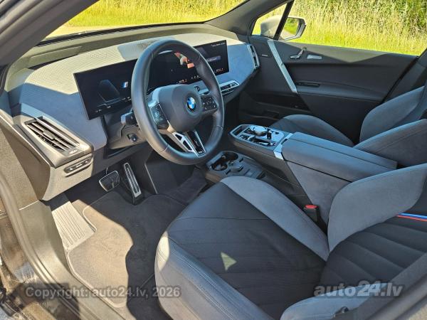 Grey BMW iX 2025 in Tallinn, with an engine capacity of 0.00 L and mileage of 14 thousand km for 77900 €, photo 9 on AUTOMOTO.COM.LV
