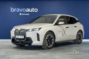 Pelēks BMW iX 2026 Tallina, ar dzinēja tilpumu 0.00 L un nobraukumu 5 tūkst. km par 102790 €, foto  vietnē AUTOMOTO.COM.LV