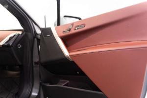 Белый БМВ iX 2022 в Вильнюс, объемом двигателя 0.00 л и пробегом 80 тыс. км за 54900 €, фото 27 на AUTOMOTO.COM.LV