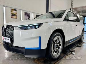 Balts BMW iX 2022 Tallina, ar dzinēja tilpumu 0.00 L un nobraukumu 103 tūkst. km par 38900 €, foto 4 vietnē AUTOMOTO.COM.LV