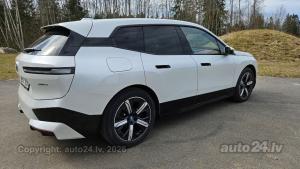 Balts BMW iX 2023 Tallina, ar dzinēja tilpumu 0.00 L un nobraukumu 40 tūkst. km par 49900 €, foto 6 vietnē AUTOMOTO.COM.LV
