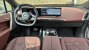 Balts BMW iX 2023 Tallina, ar dzinēja tilpumu 0.00 L un nobraukumu 40 tūkst. km par 49900 €, foto 19 vietnē AUTOMOTO.COM.LV